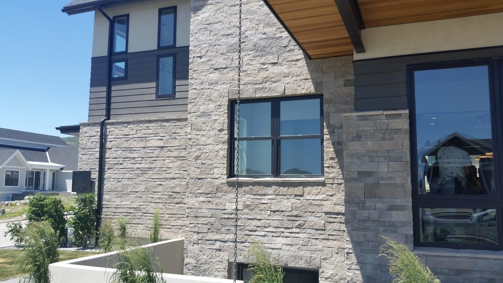 Utah Valley Parade of Homes 2017: Emerald - Hearth and Home ...