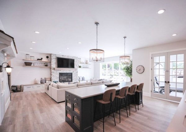 Utah Valley Parade of Homes: E Builders - Hearth and Home Distributors ...