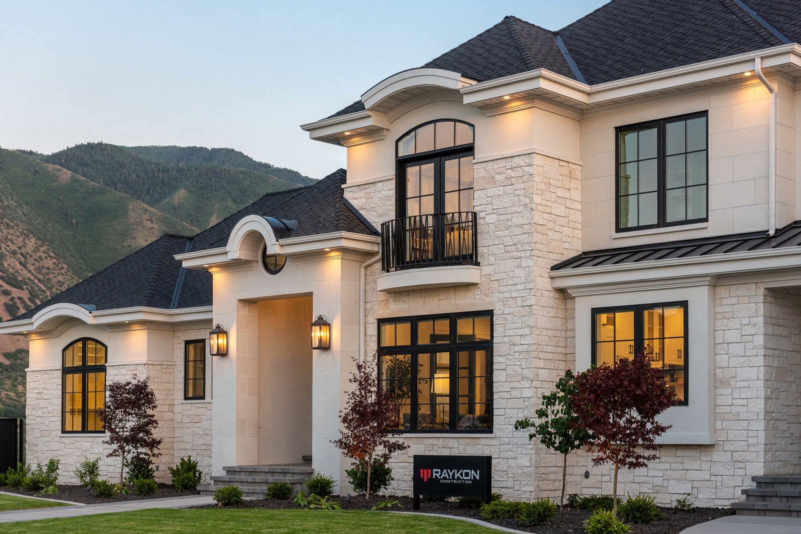 HHDU Of Salt Lake City, Utah - Stone & Brick Inspirations